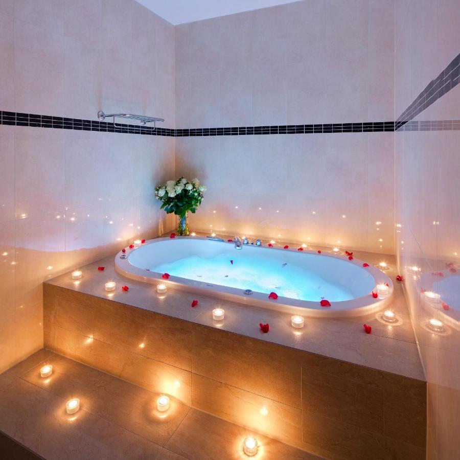 Royal Princess Hotel - IHG